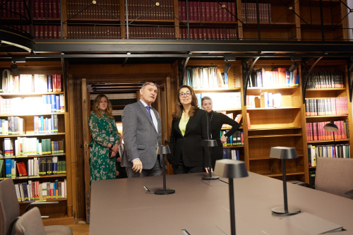 Besuch der Generaldirektorin des Büros der Vereinten Nationen Ghada ...