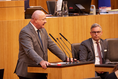 Bildergalerie von Dr. Christian Stocker | Parlament Österreich