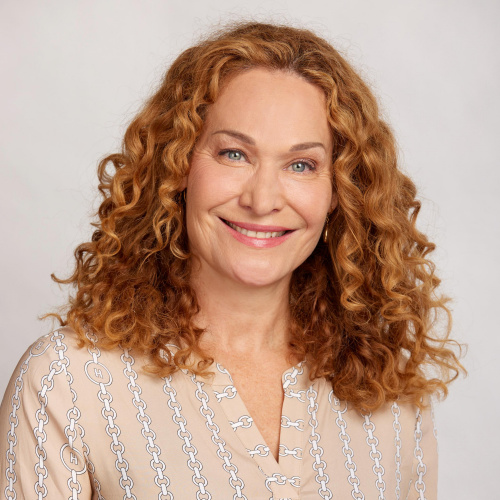 Giuliani-Sterrer Marie-Christine, Mag., BA | Parlament Österreich