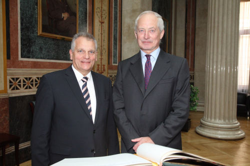 Vortrag des regierenden Fürsten von Liechtenstein Hans-Adam II. im ...